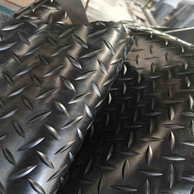 Rubber diamond plate black garage flooring