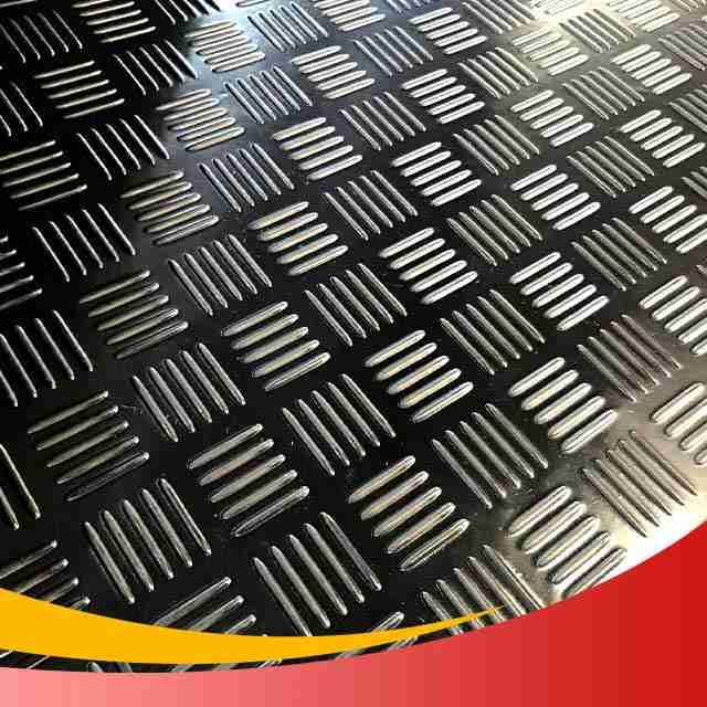 Rubber checker plate flooring matting